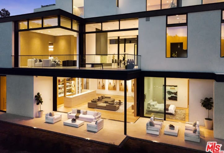 $25 Million Modern New Build In Los Angeles, California - Homes of the Rich