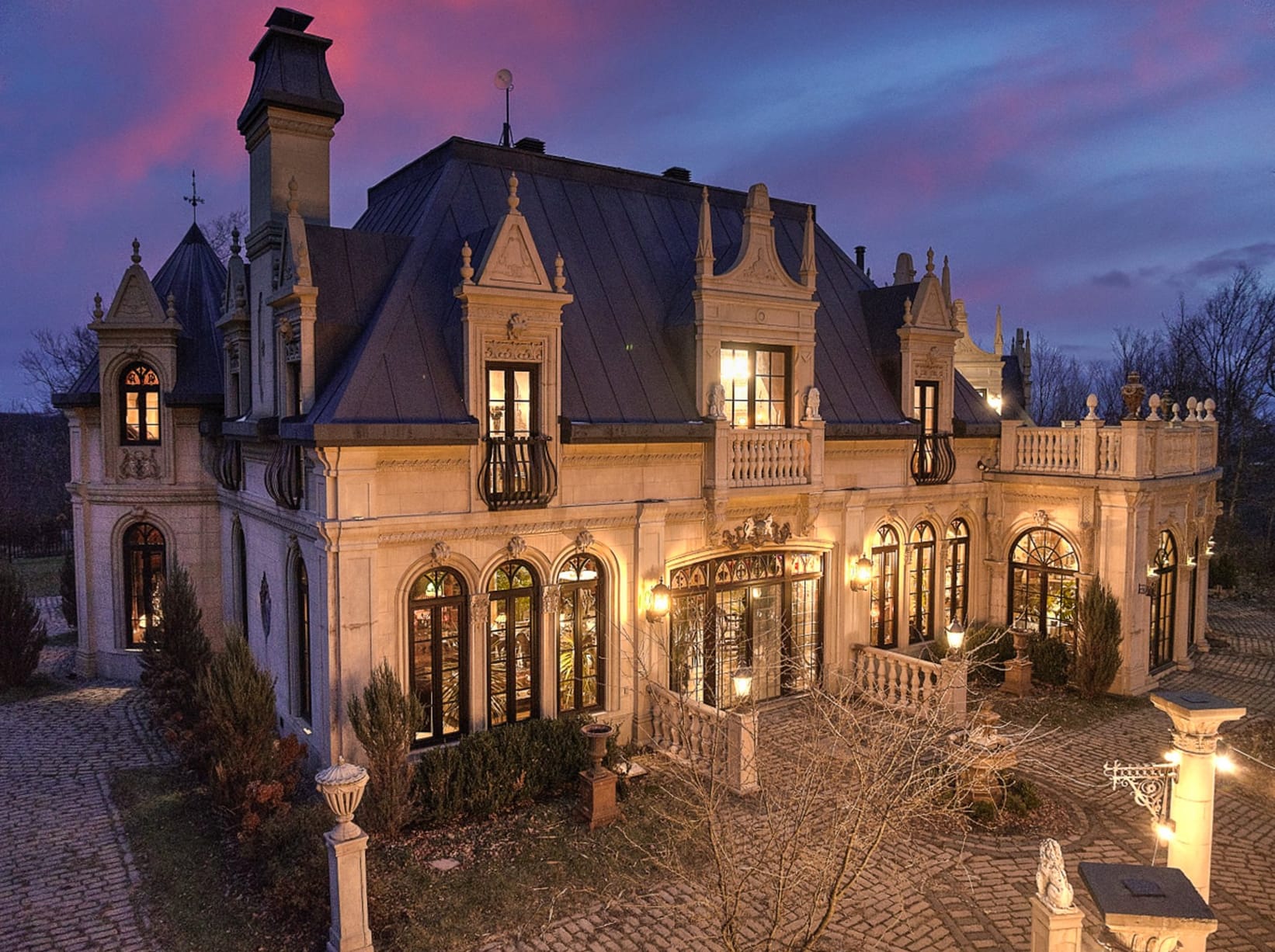 French Style Home On 23 Acres In Quebec, Canada (PHOTOS)