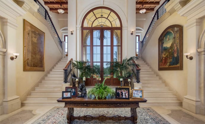 $165 Million Italian Inspired Mega Mansion In Beverly Hills, California ...