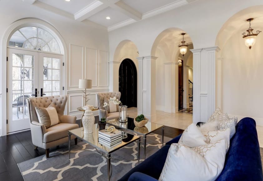 French Style Stone Home In Saint Paul, Minnesota - Homes of the Rich