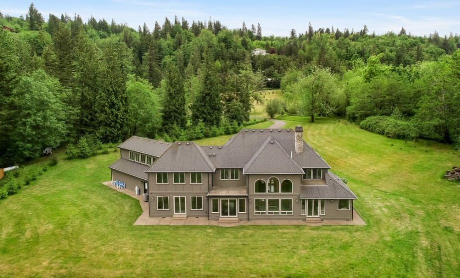 $1.85 Million Home On 7 Acres In Corbett, Oregon - Homes of the Rich