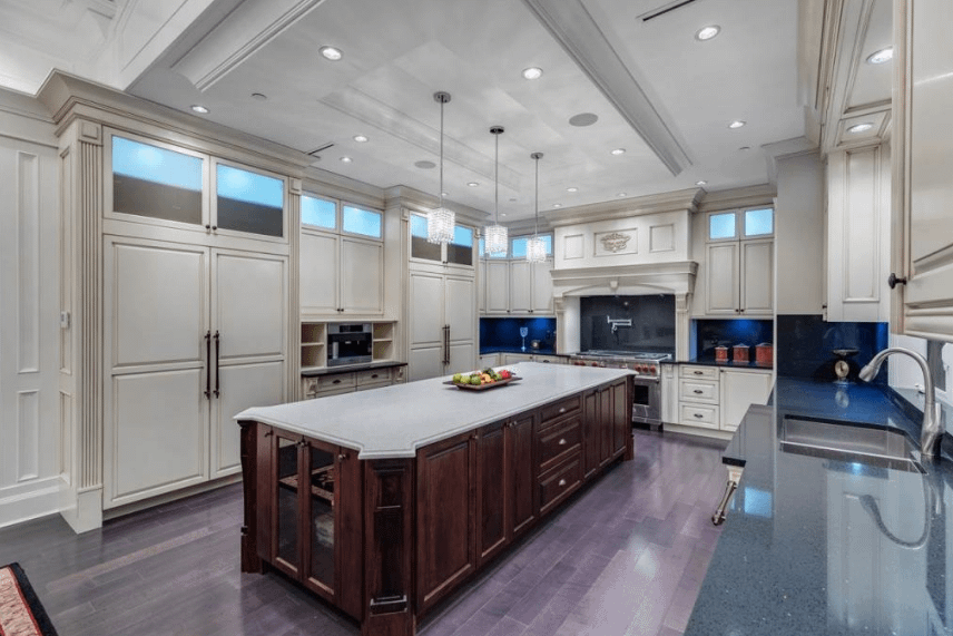 12,000 Square Foot Home In West Vancouver, Canada - Homes of the Rich