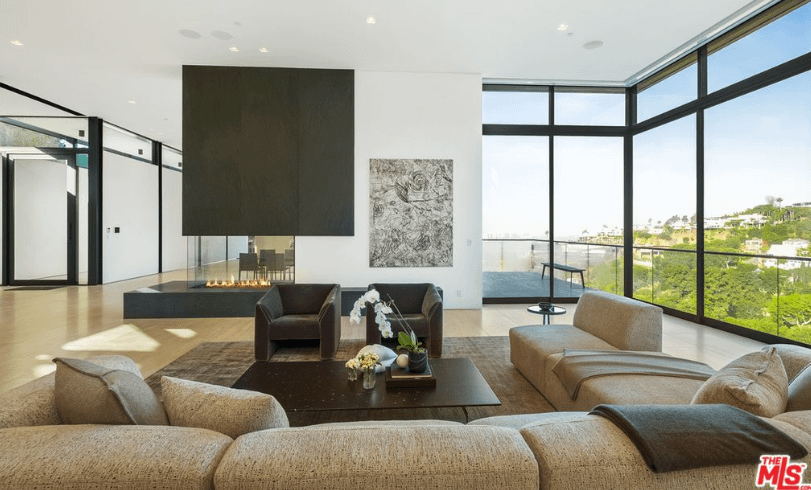 $25 Million Modern New Build In Los Angeles, California - Homes of the Rich