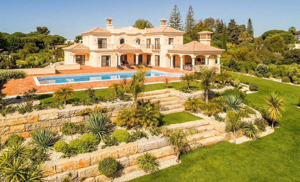 The Sky On Earth - A $10 Million Estate In Portugal - Homes of the Rich