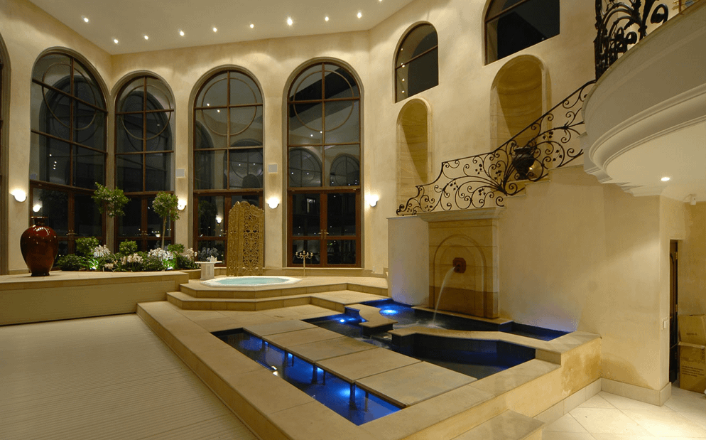 Grand Colonial In Potomac - Homes of the Rich