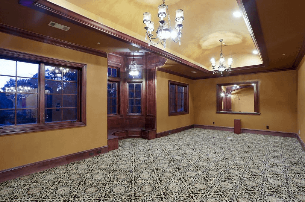 Le Chateau Renaissance - Stephen Hilbert's Mega-Mansion - Homes of the Rich