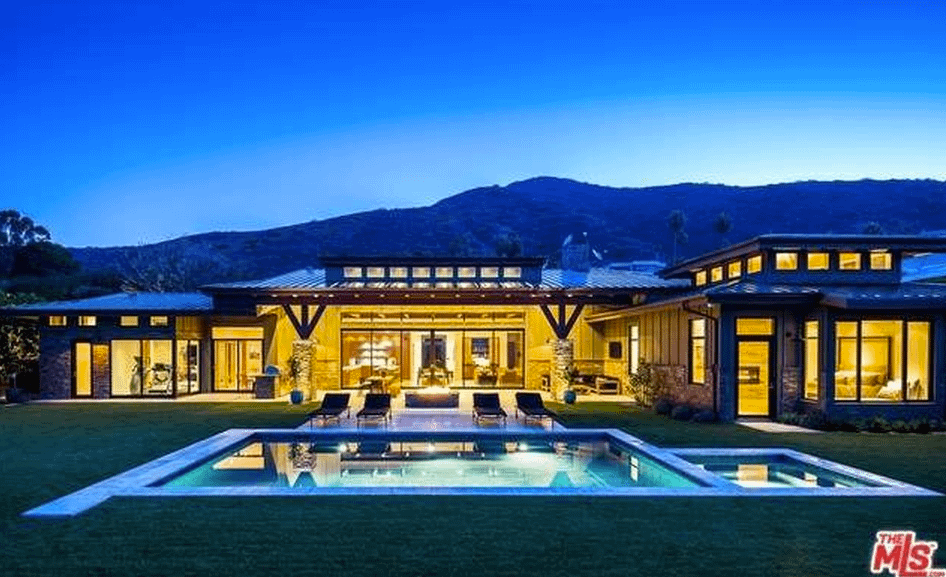 $9.45 Million Newly Built Contemporary Ranch Style Home In Malibu, CA ...