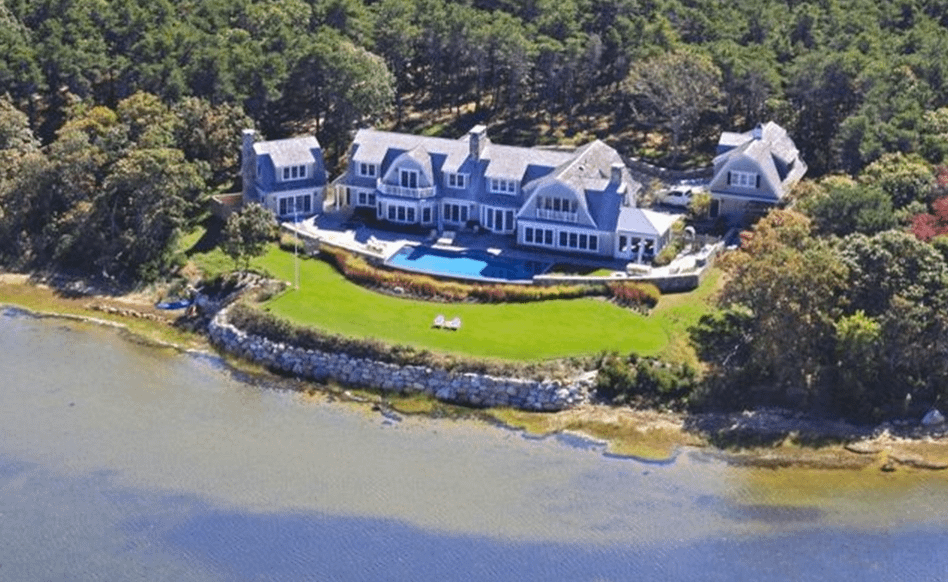 $14.5 Million Waterfront Mansion In Edgartown, MA - Homes of the Rich