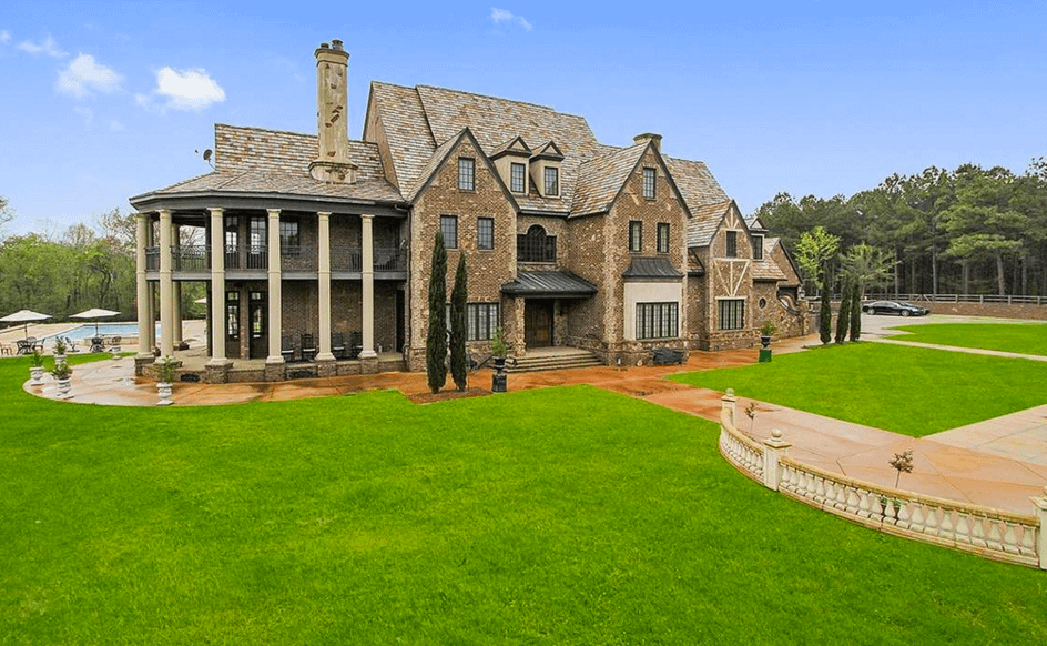 $2.825 Million Brick Mansion In Canton, MS - Homes of the Rich