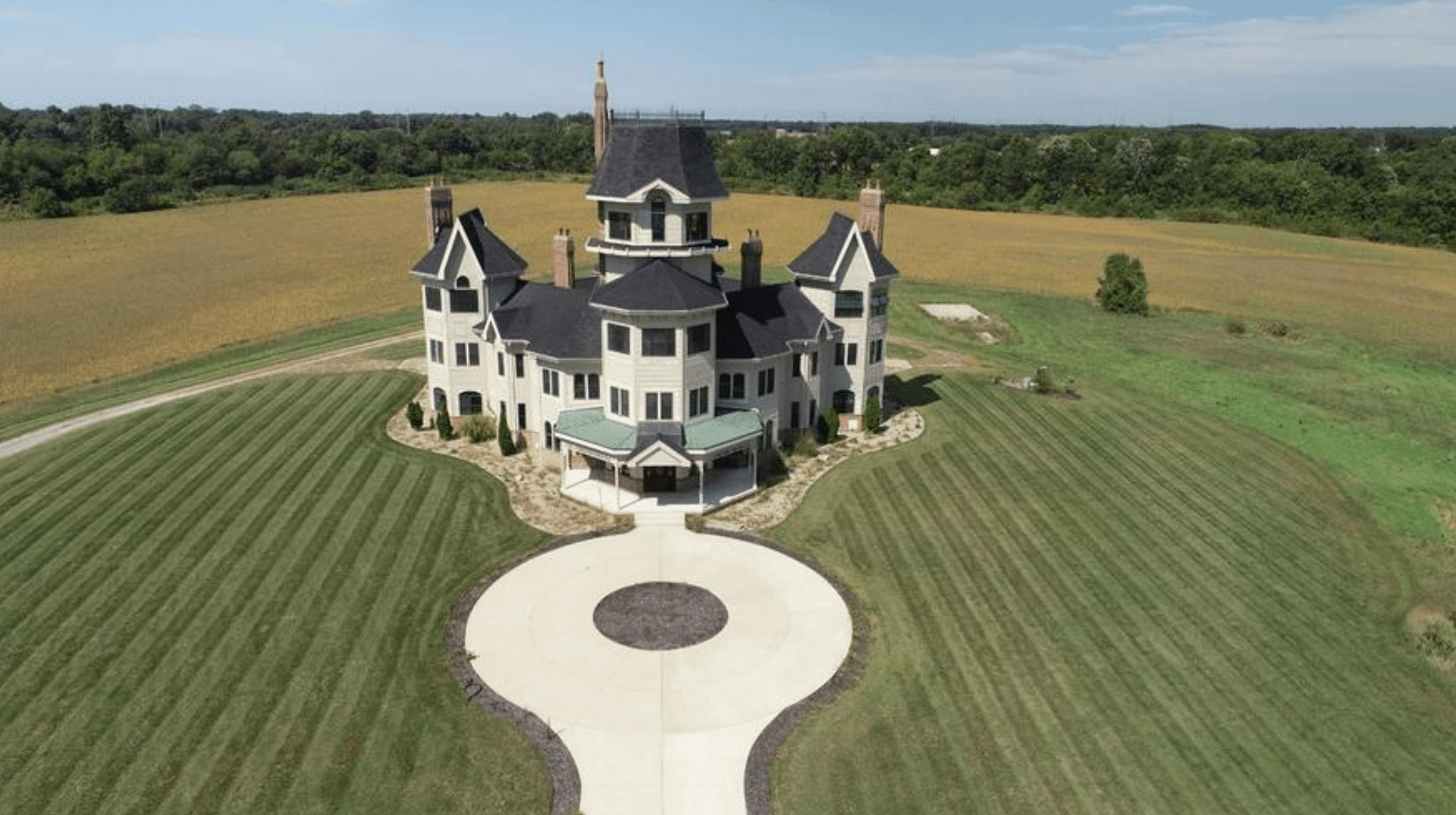 Victorian Style Home On 80 Acres In Indiana (PHOTOS)