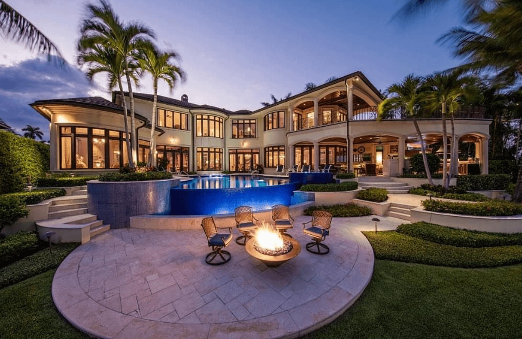 $17.9 Million Waterfront Home In Naples, Florida - Homes of the Rich