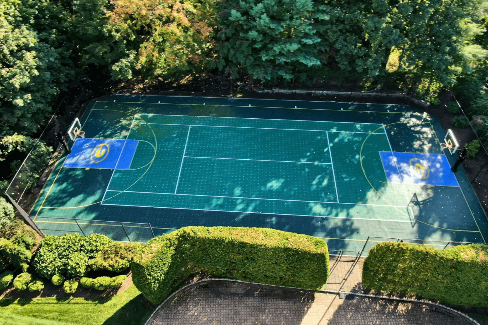 Grand Limestone Home In New Jersey (PHOTOS)