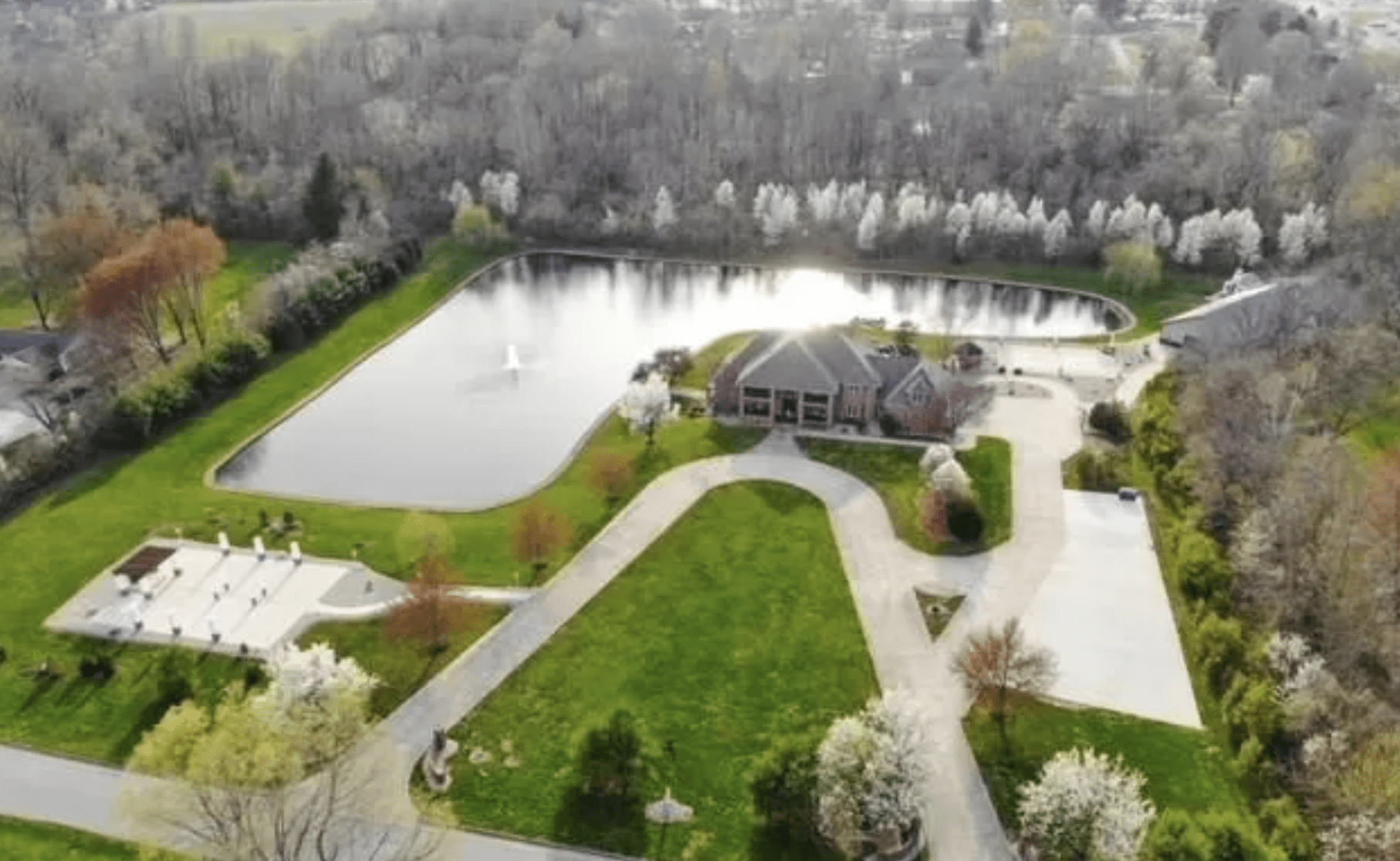 6 Acre Indiana Estate With Main House, Party Barn & Pond For Just ...