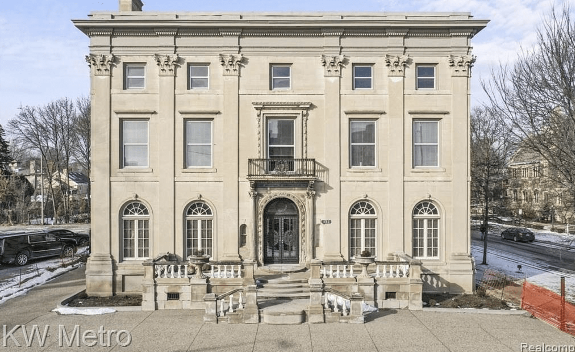 Historic 14,000 Square Foot Detroit Home Lists For $3.5 Million (PHOTOS ...