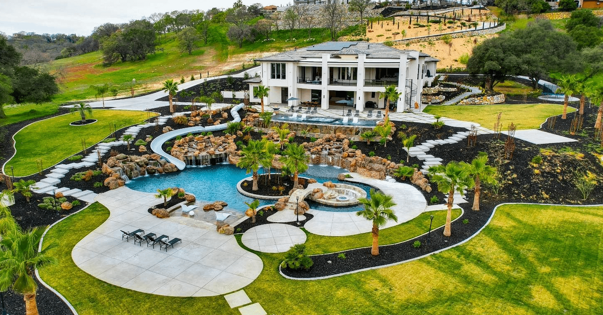 California Home With Amazing Resort-Style Pool (PHOTOS)