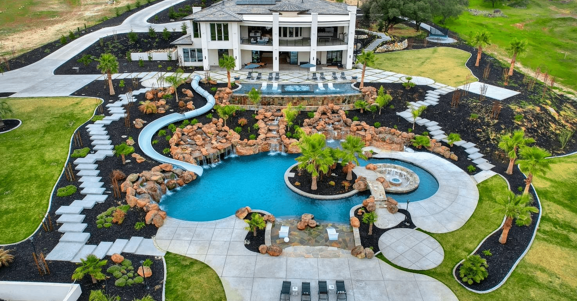 California Home With Amazing Resort-Style Pool (PHOTOS)