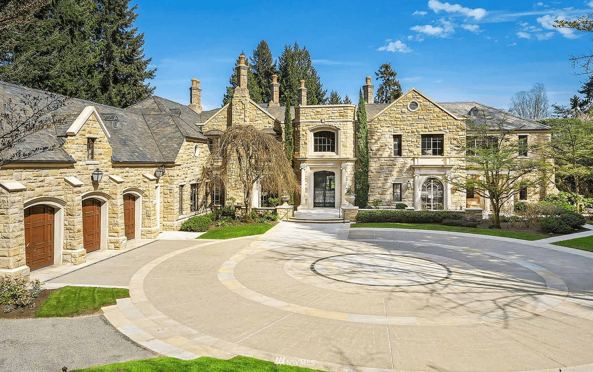 $70 Million Lakefront Estate In Hunts Point, Washington