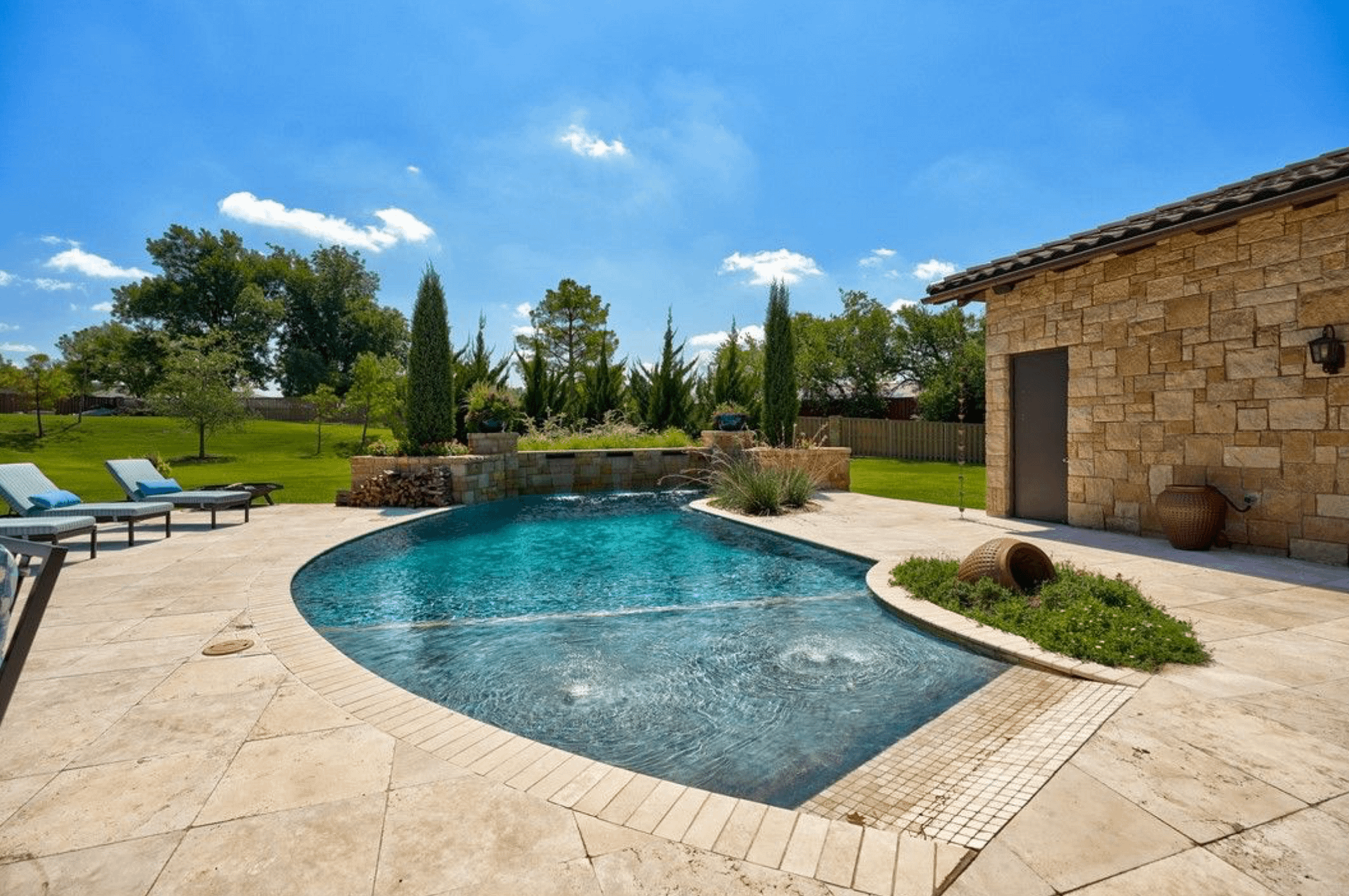 Oklahoma Home Comes With A Stocked Pond In The Front Yard