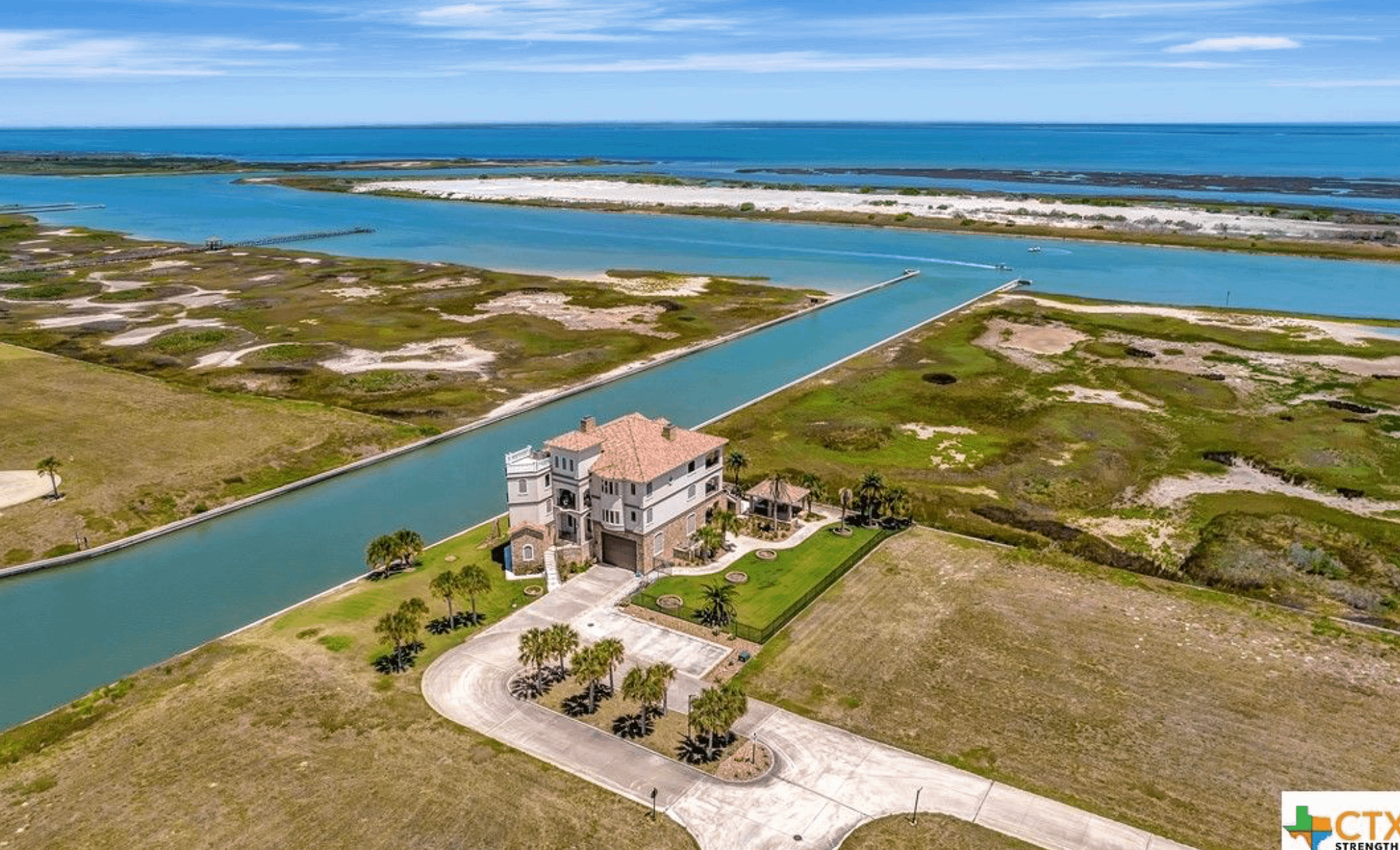 Waterfront Home In Port O'Connor, Texas (PHOTOS)