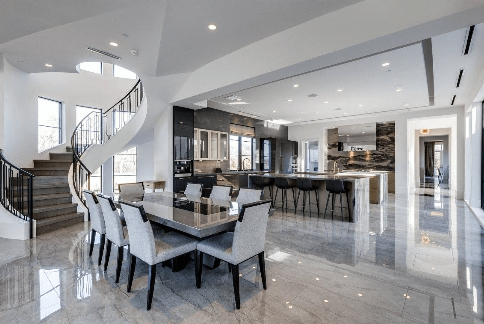 Texas Home With Swanky Interior Lists For $7 Million