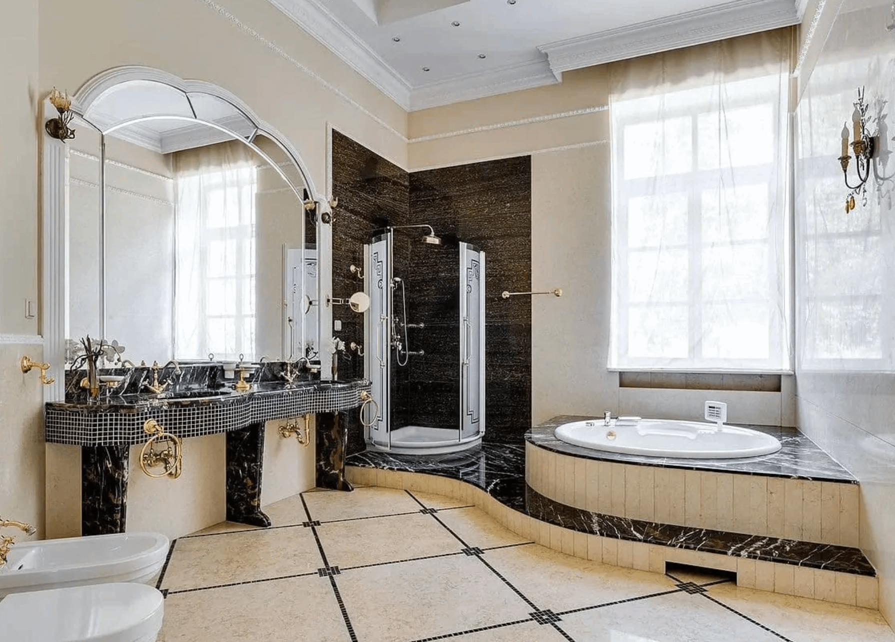 23,000 Square Foot Home In Russia With Indoor Pool (PHOTOS)
