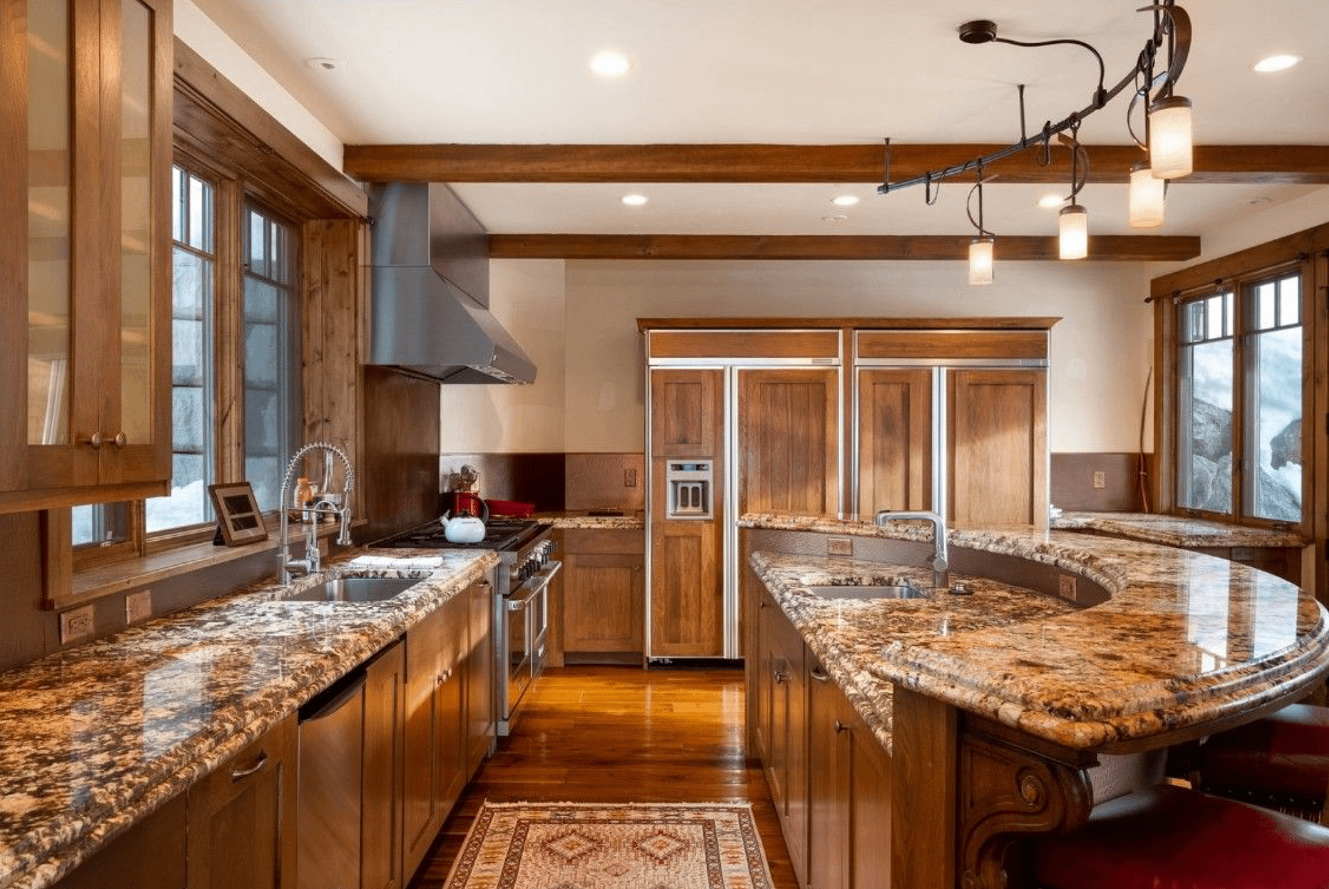 Stone & Wood Ski Home In Colorado (PHOTOS)