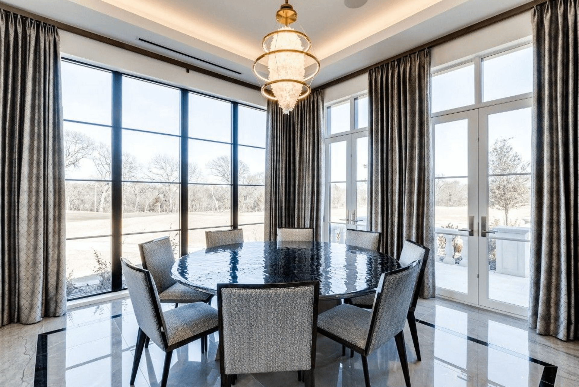 Texas Home With Swanky Interior Lists For $7 Million