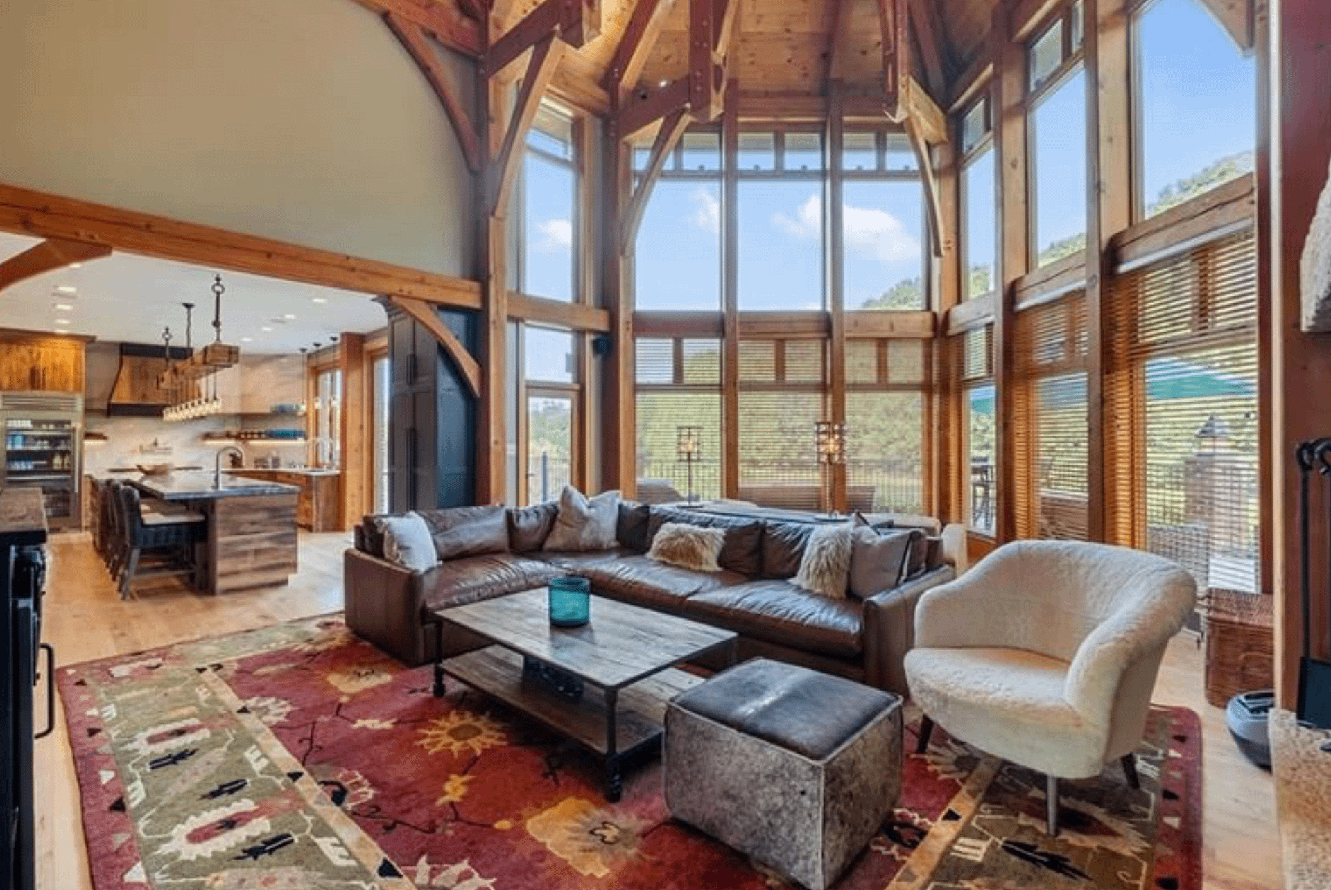 19 Acre Pennsylvania Estate With A Private Lake (PHOTOS)