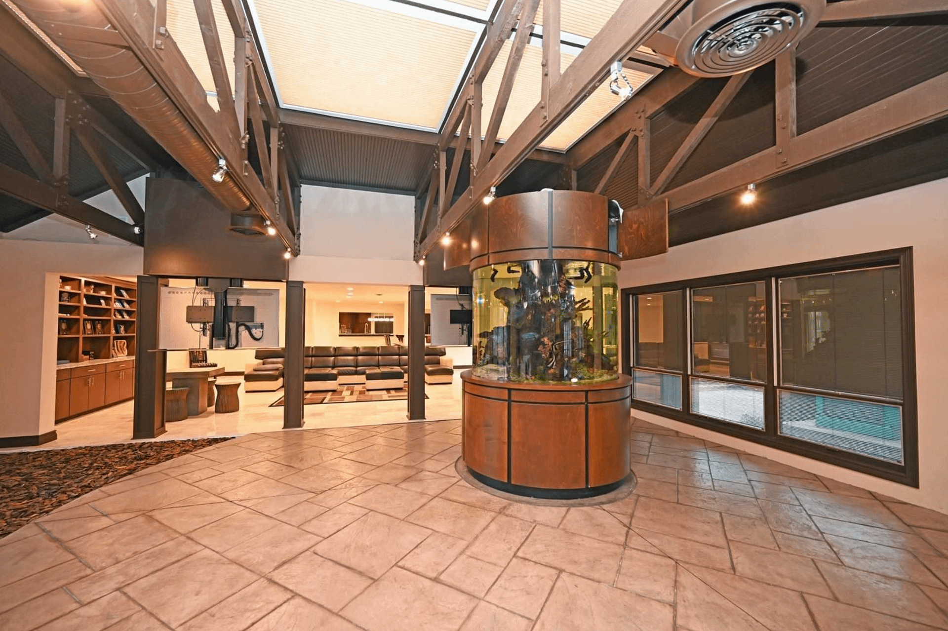 Ohio Home On 3 Acres With Indoor Pool (PHOTOS)