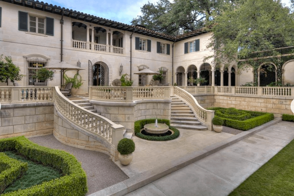 The Malcolm and Margaret Badger Reed Estate In Austin, TX - Homes of ...