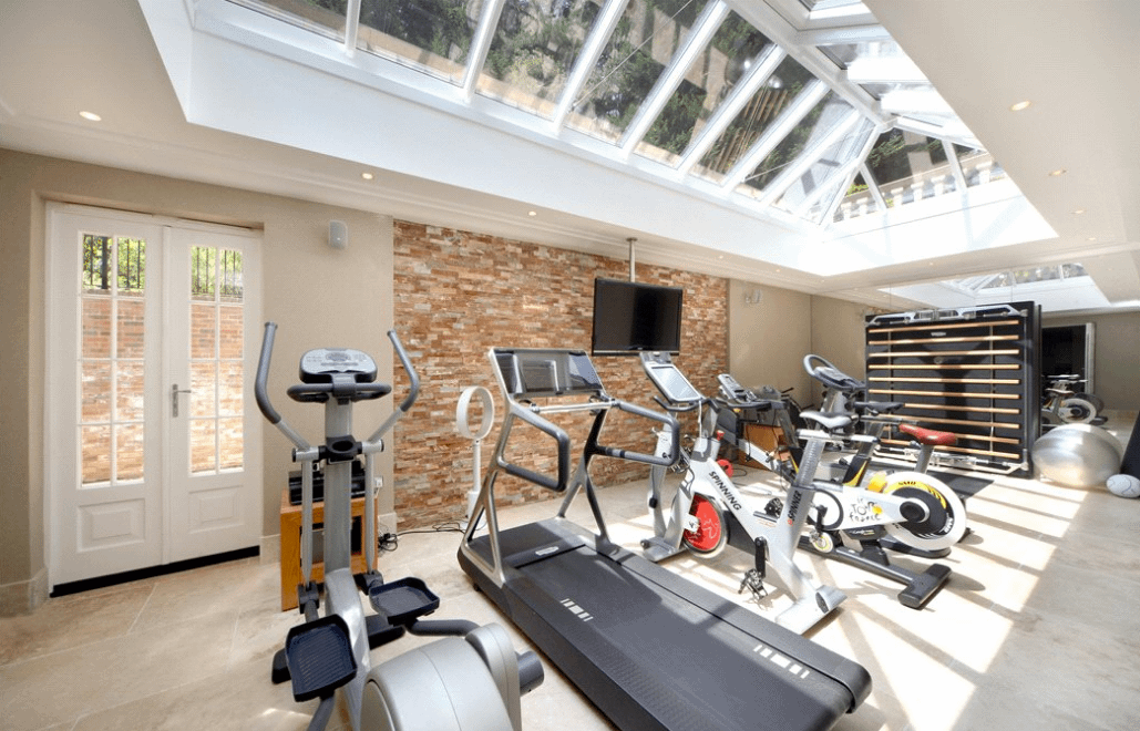 Chelsea House - An £11 Million Brick Mansion In Surrey, England - Homes ...