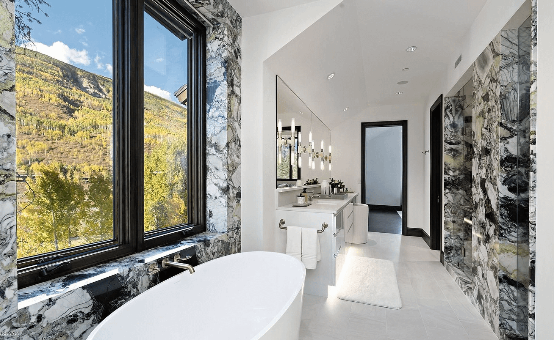 $32 Million Wood & Stone Home In Vail, Colorado - Homes of the Rich