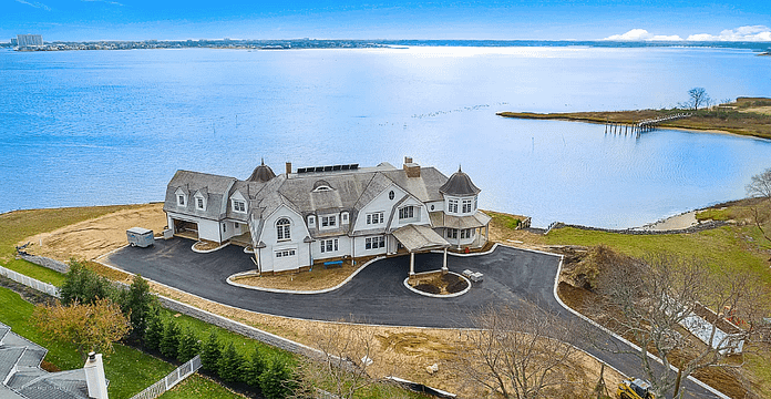 $4.8 Million Waterfront New Build In Rumson, New Jersey - Homes of the Rich