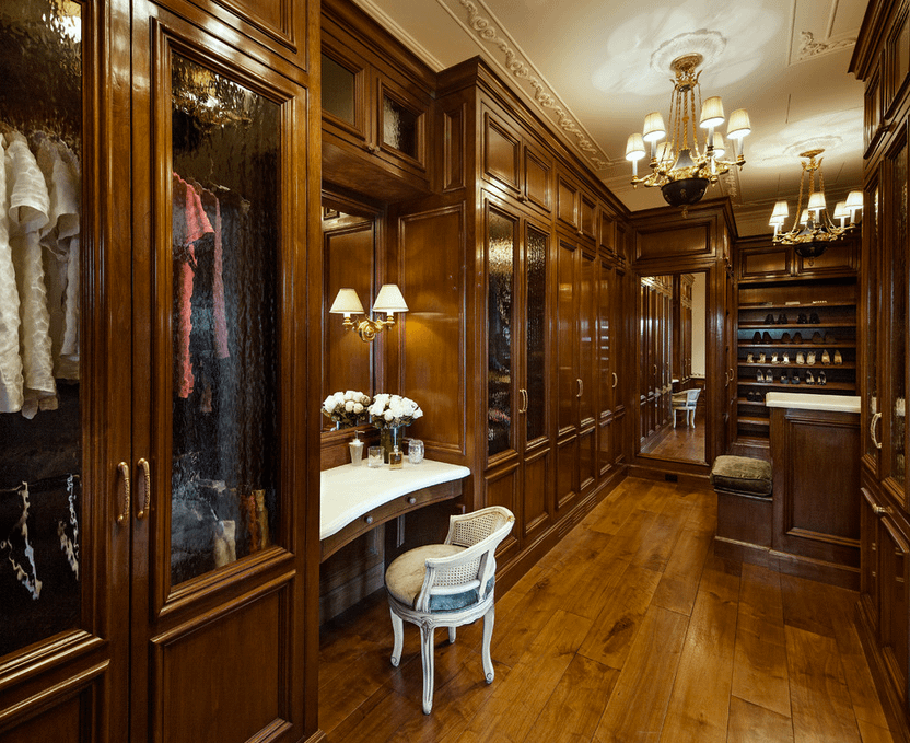 A Look At Some Lavish Walk-In Closets - Homes of the Rich
