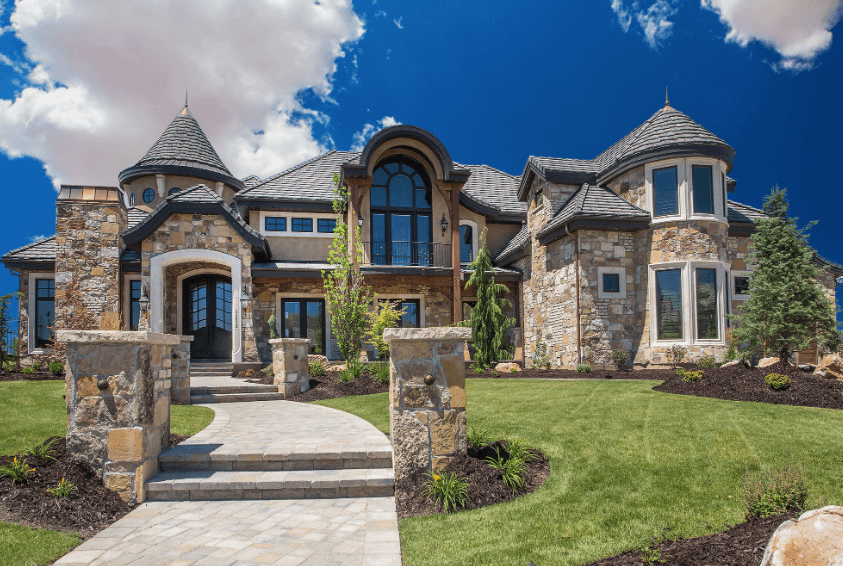 Upland Development - Homes of the Rich