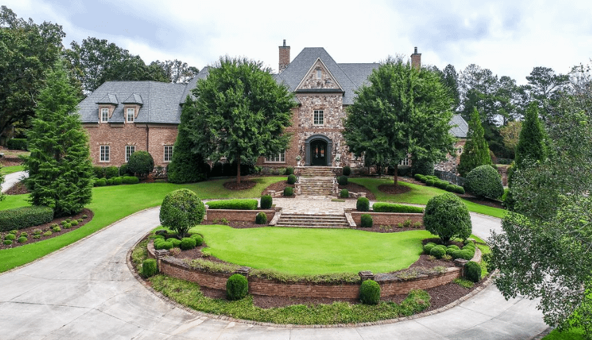11 Acre Gated Estate In Alpharetta, Georgia - Homes of the Rich