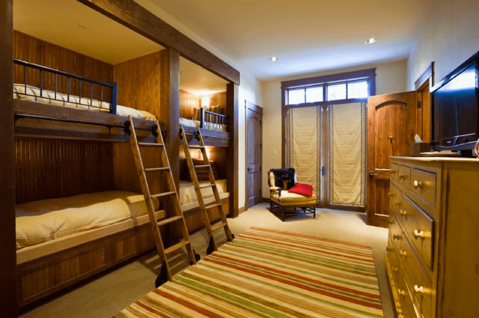 Autumn Ridge - A Spectacular Mountain Estate - Homes of the Rich