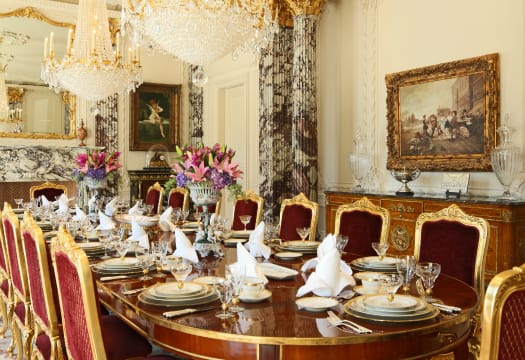 Which Lavish Dining Room Do You Prefer? - Homes of the Rich