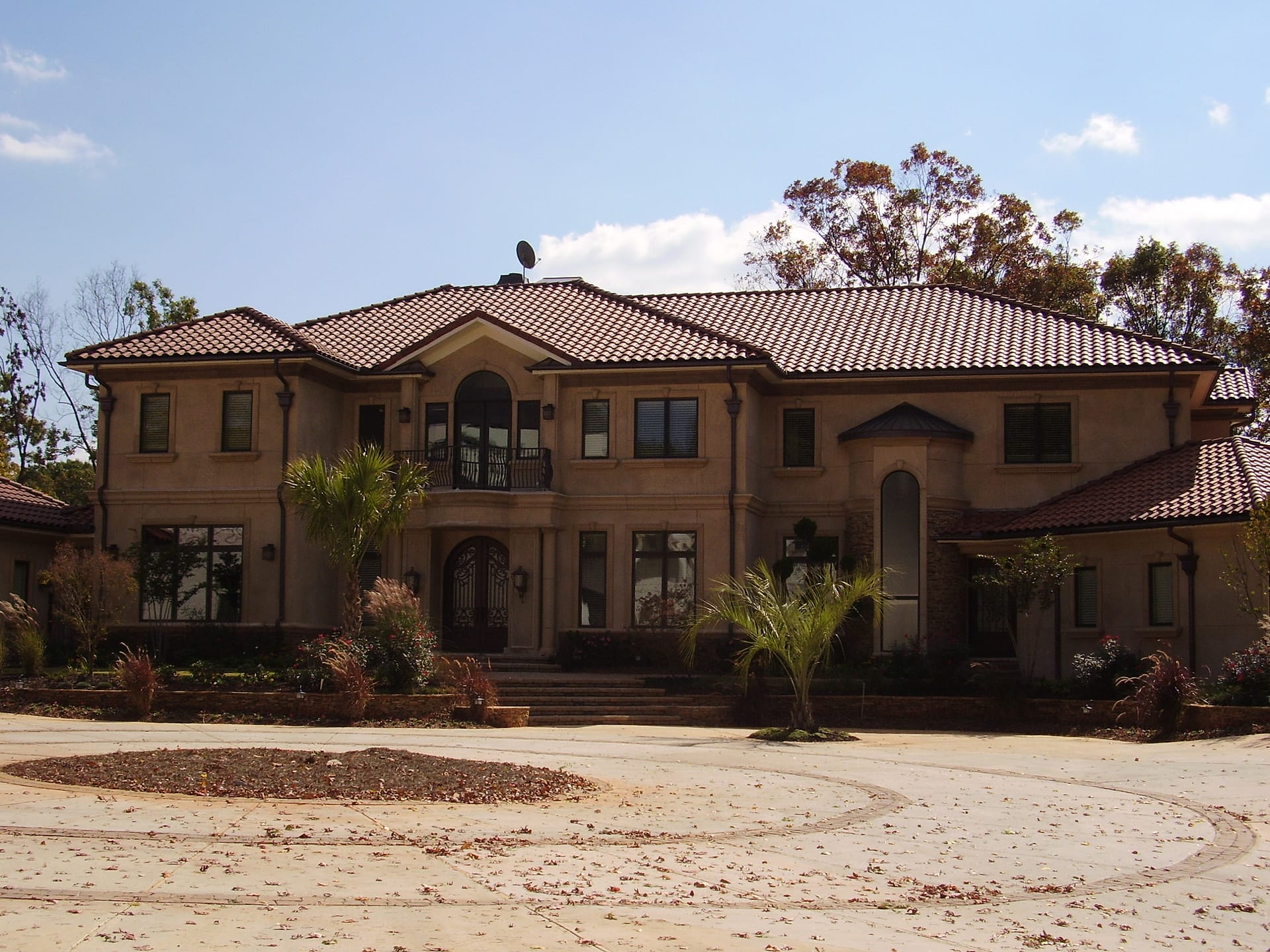 Two Mansion Compound In Atlanta, GA - Homes of the Rich