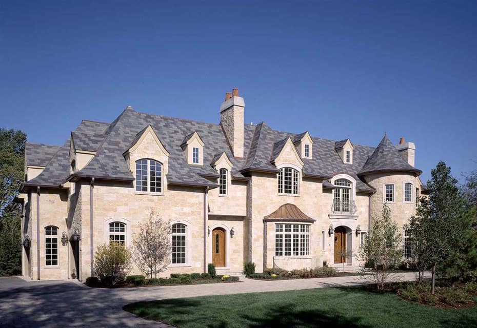 Heritage Luxury Builders - Homes of the Rich