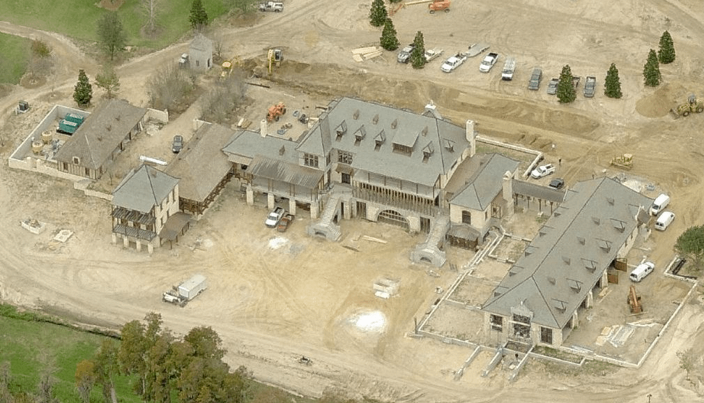Updated Pics Of 3 Huge Mansions - Homes of the Rich