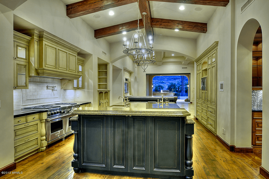 $5.699 Million Paradise Valley, AZ Mansion With Resort Style Backyard ...