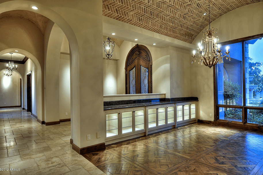 $5.699 Million Paradise Valley, AZ Mansion With Resort Style Backyard ...