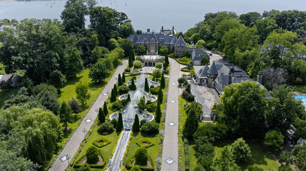 Incredible $100 Million Waterfront Compound In Kings Point, NY - Homes ...