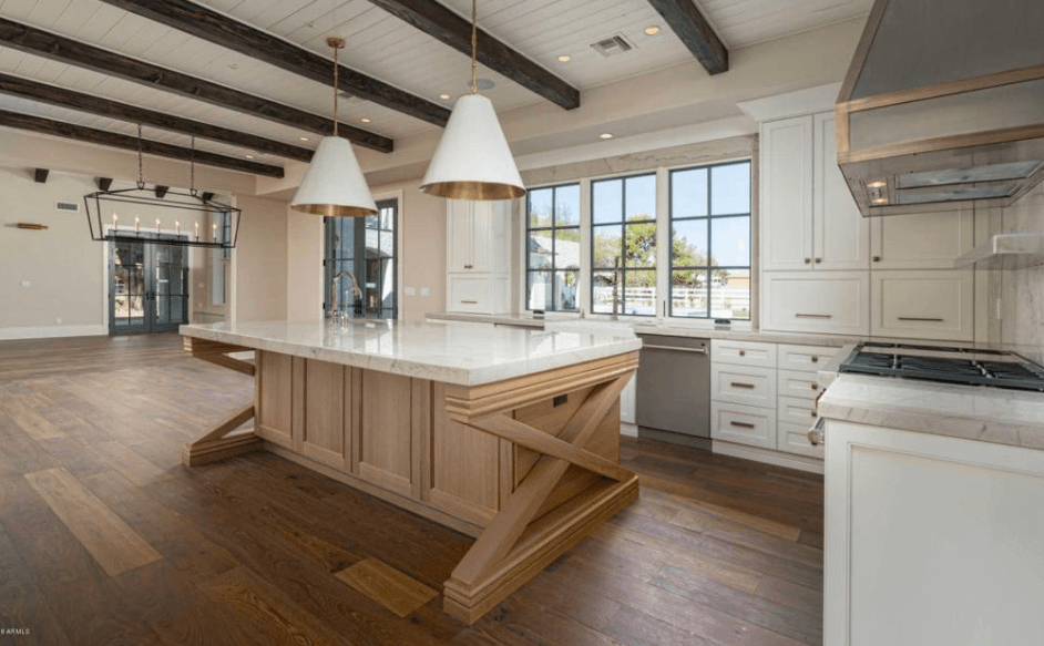 Newly Built Brick Home In Mesa, Arizona - Homes of the Rich