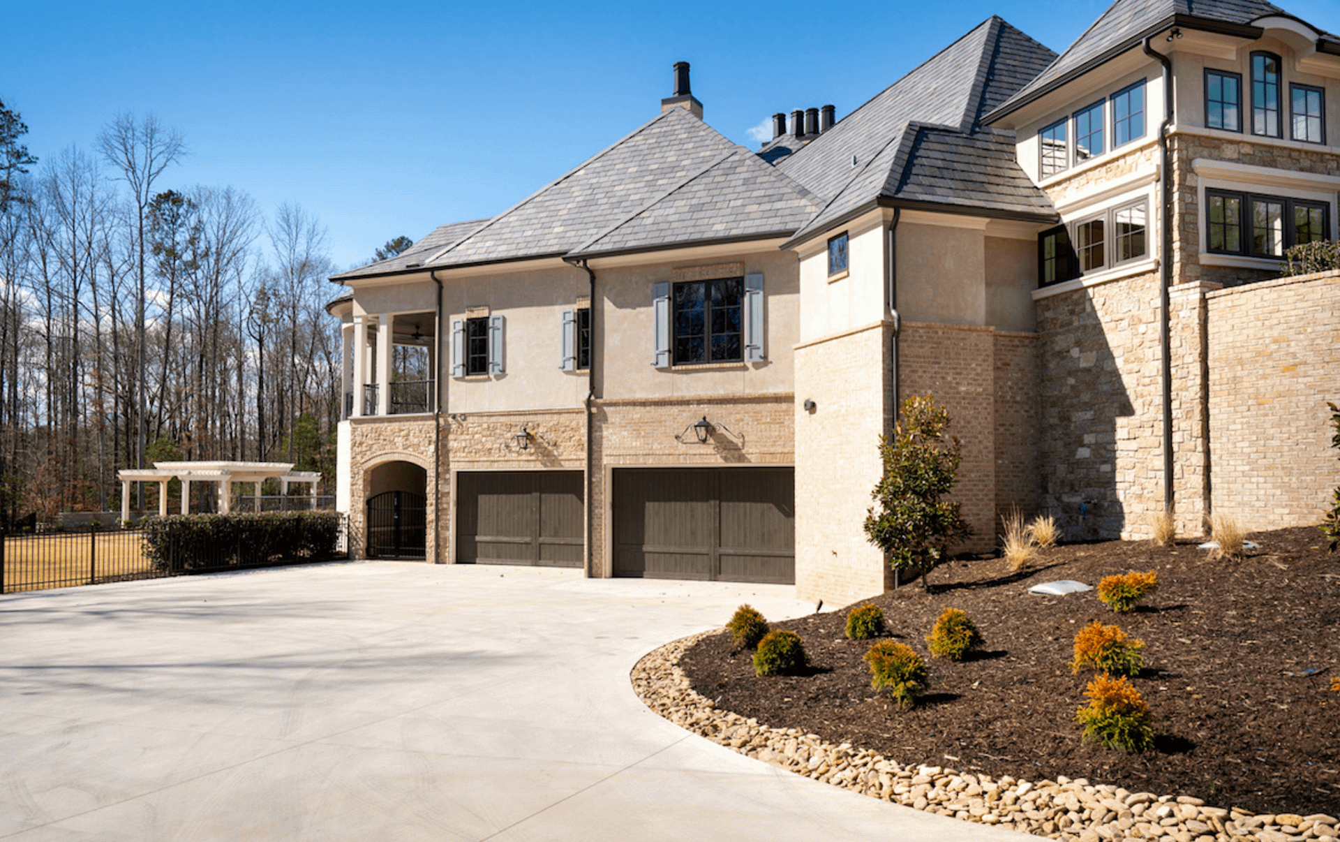 Stunning South Carolina Home (PHOTOS) - Homes of the Rich