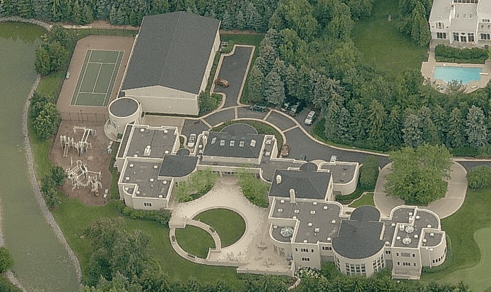 Michael Jordan Lists Highland Park, IL Mega Compound For $29 Million ...