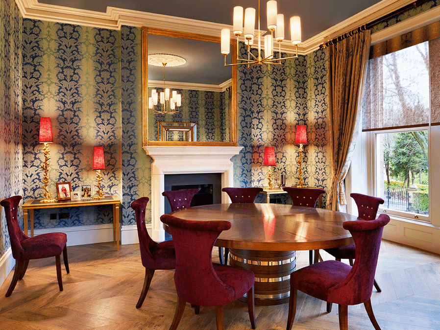 A Look At Some Dining Rooms With Circular Tables - Homes of the Rich