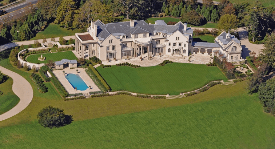 The Villa Maria Estate In Water Mill, NY - Homes of the Rich