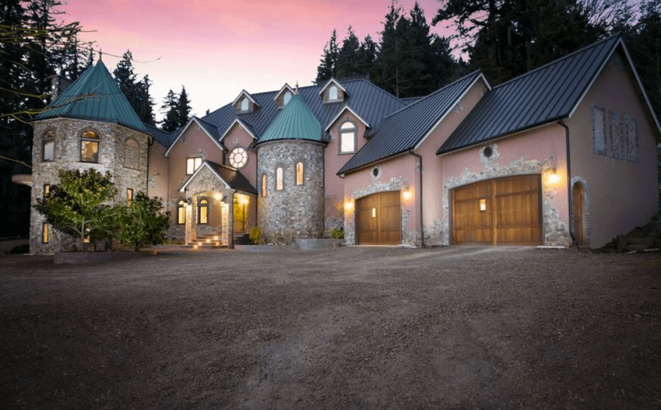 Blackberry Castle - A 10,000 Square Foot Newly Built Mansion In ...